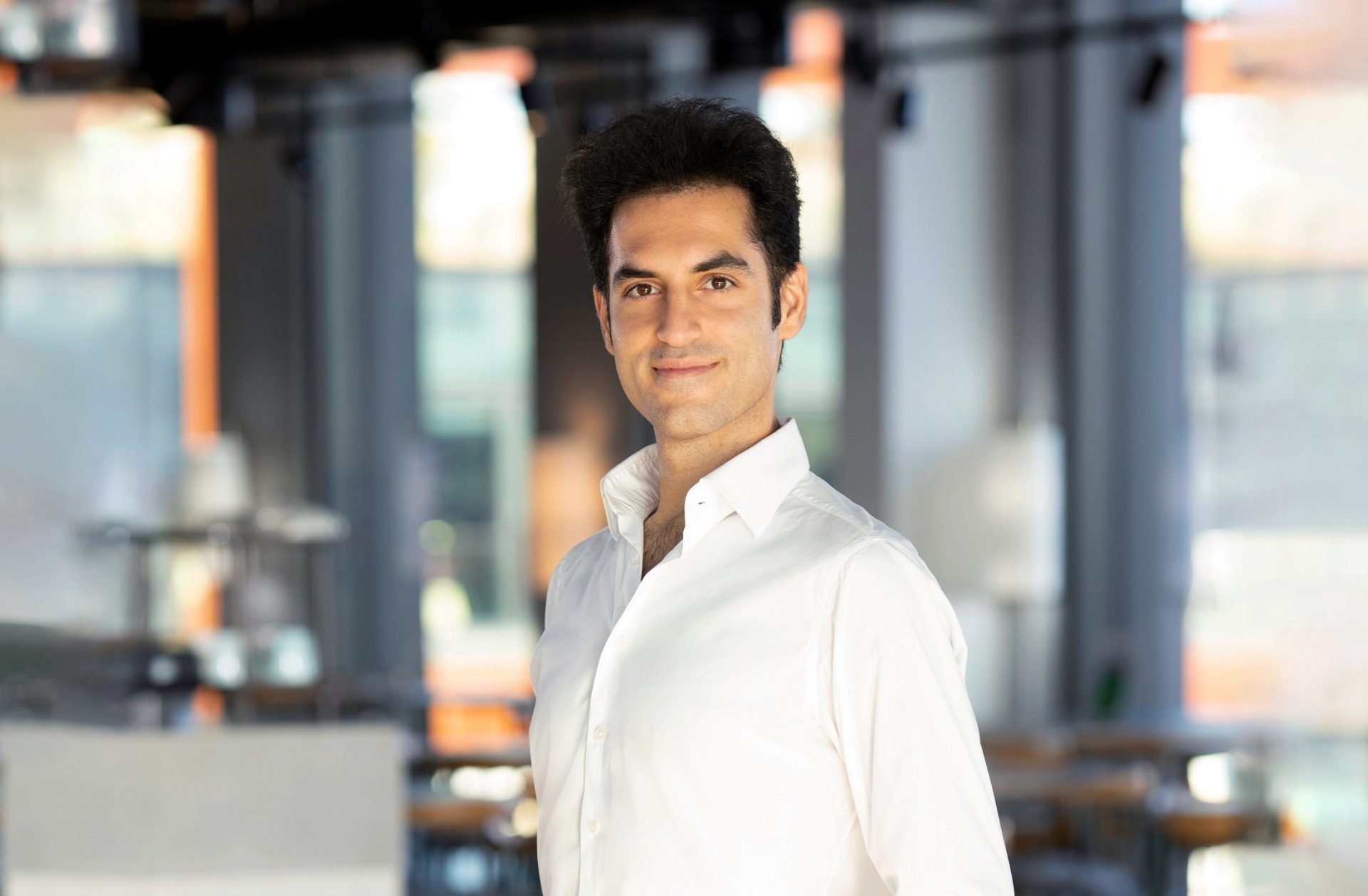 Γιάννης Ασσαέλ: το ΑΙ θα είναι αναπόσπαστο εργαλείο Ιστορικών και άλλων ...