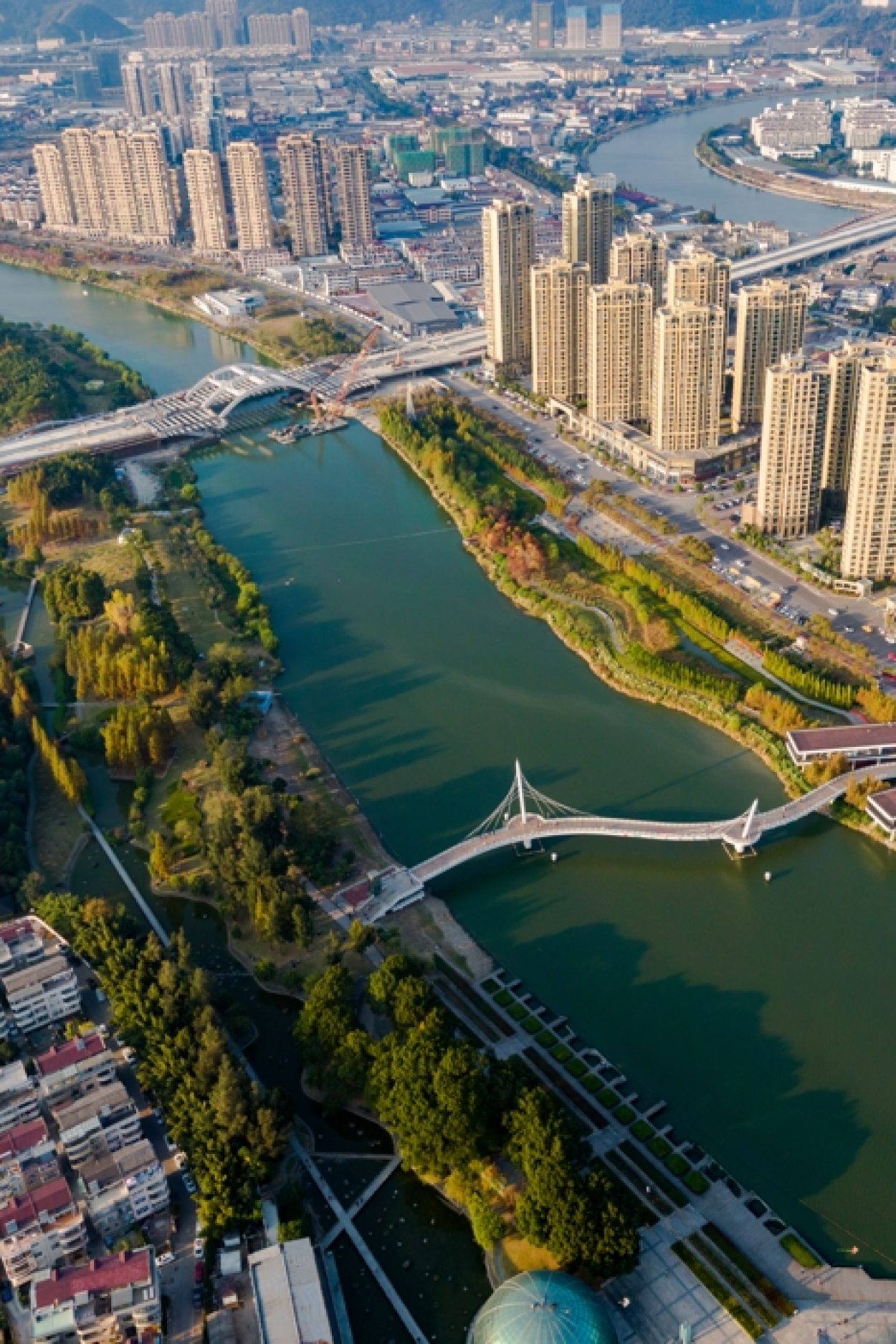 2045.gr - Το μέλλον, σήμερα